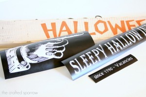 DIY Sleepy Hallow Halloween Sign | Tauni Everett
