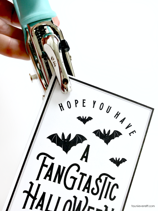 Fangtastic Halloween Printable | Tauni Everett